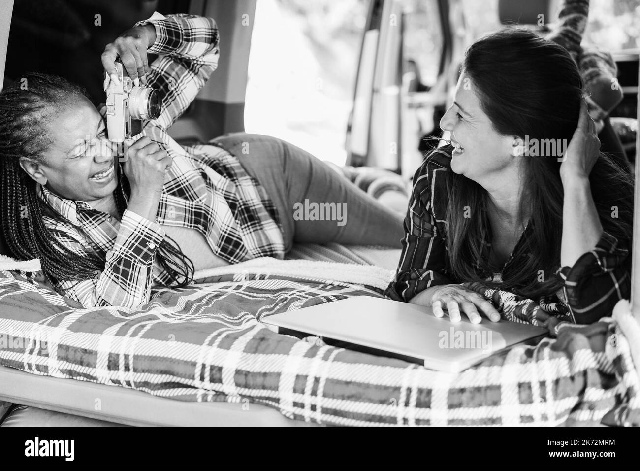 Blogger woman camera taking Black and White Stock Photos & Images - Alamy