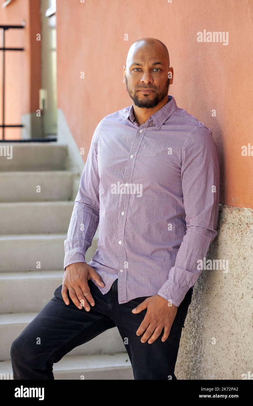 Portrait of bald man Stock Photo - Alamy