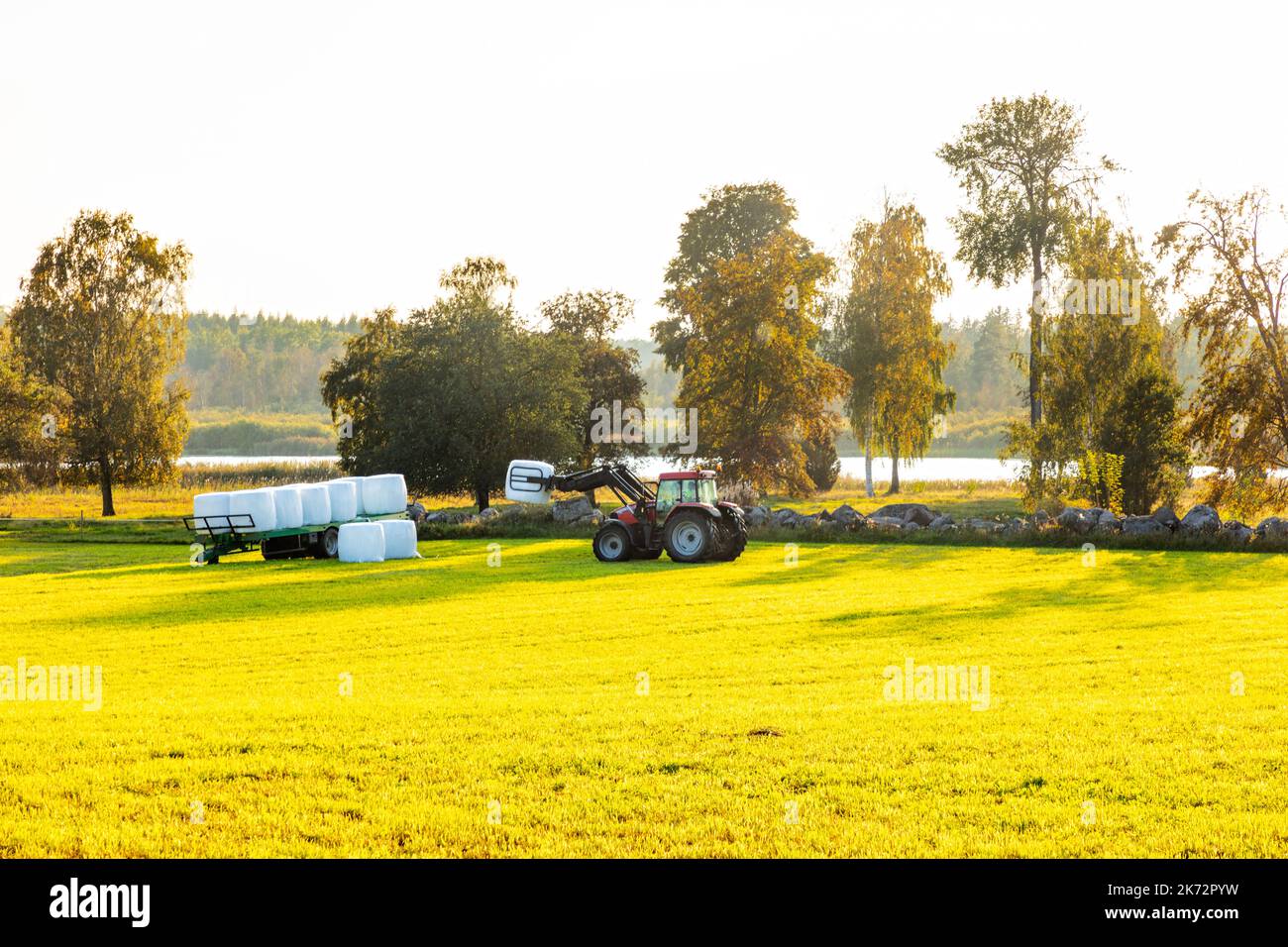 Tractor working in field collecting hi-res stock photography and images ...