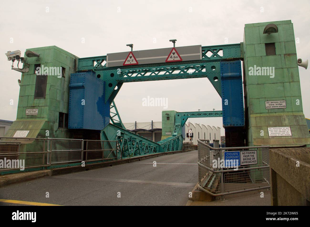 Poole lifting bridge Stock Photo - Alamy