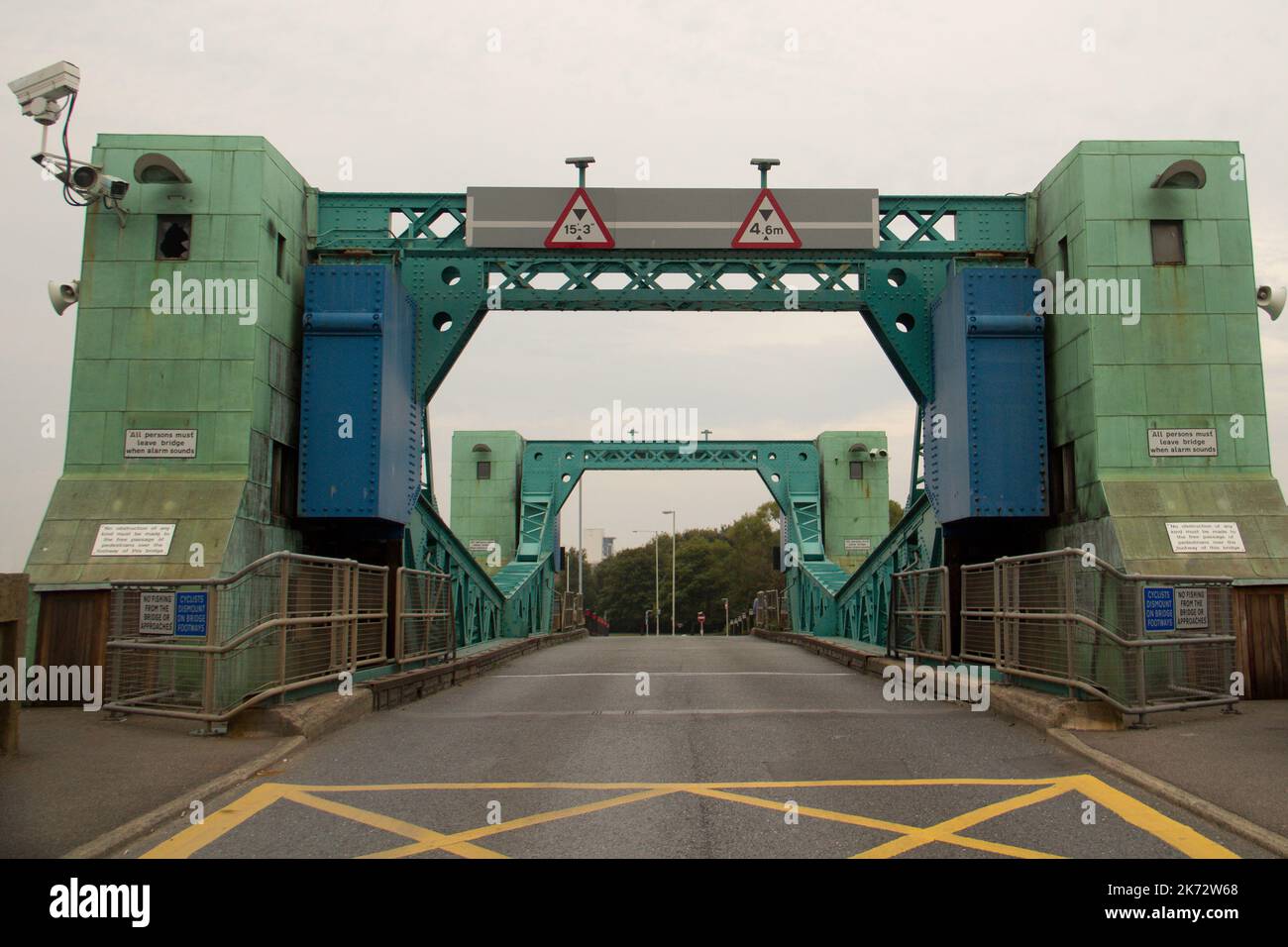 Poole lifting bridge Stock Photo - Alamy
