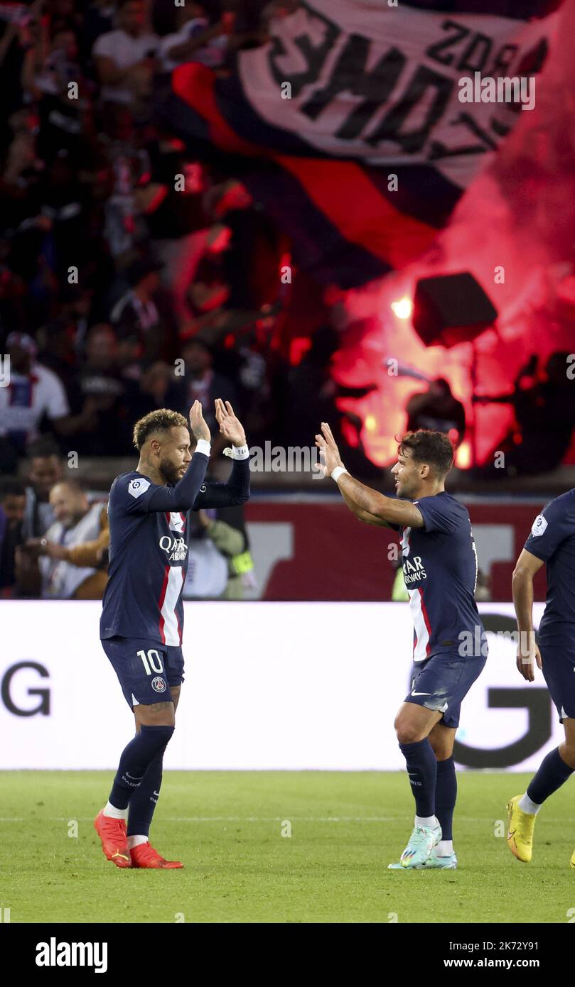Neymar Jr of PSG celebrates his goal with Juan Bernat of PSG during the ...