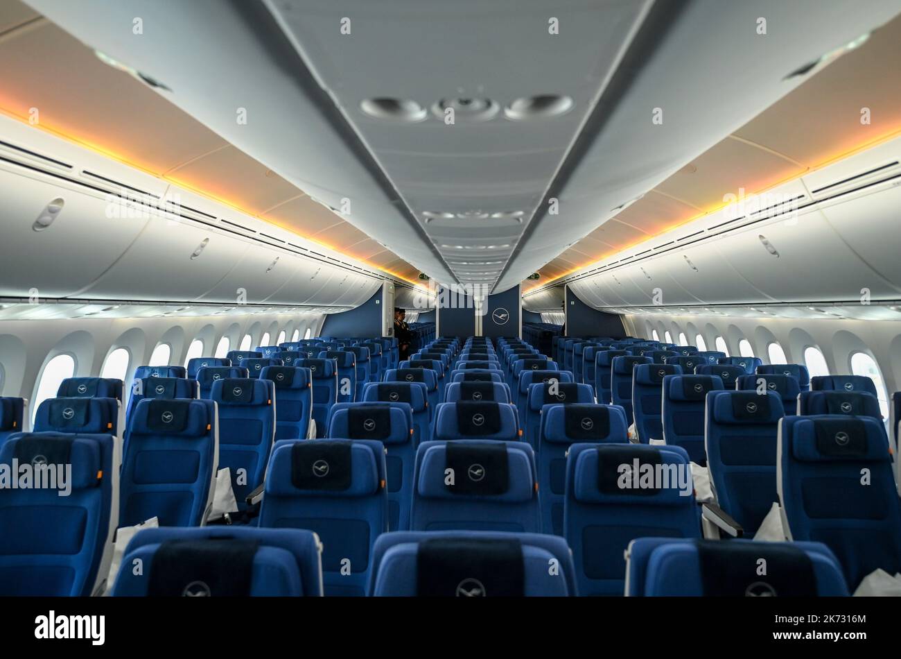 17 October 2022, Brandenburg, Schönefeld: View into the Lufthansa ...