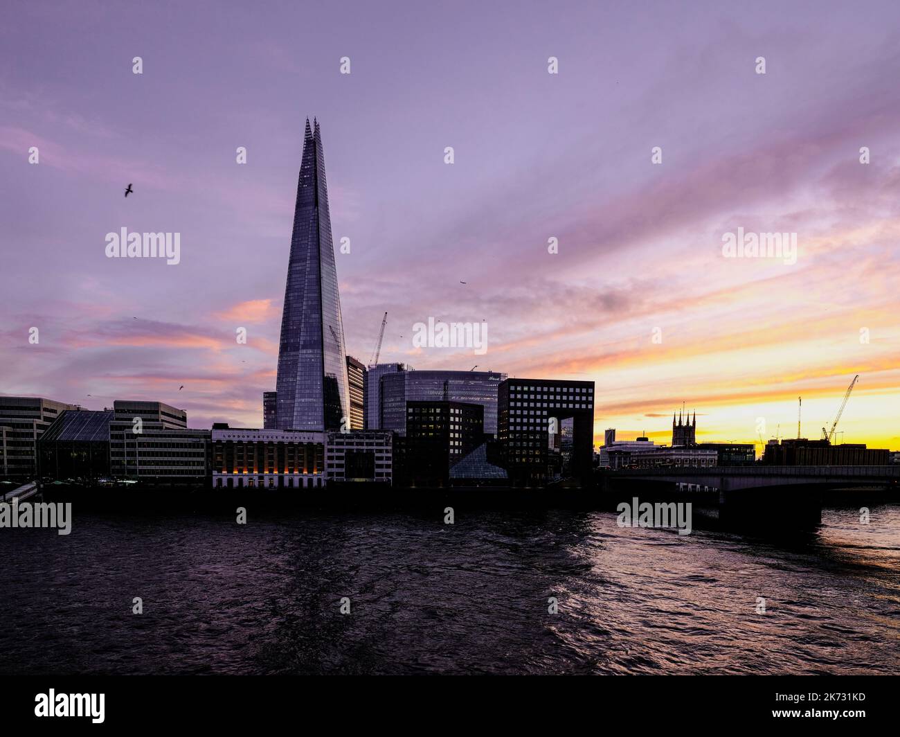 THE SHARD - THE SHARD OF GLASS - 96TH TALLEST BUILDING IN THE WORLD AT ...