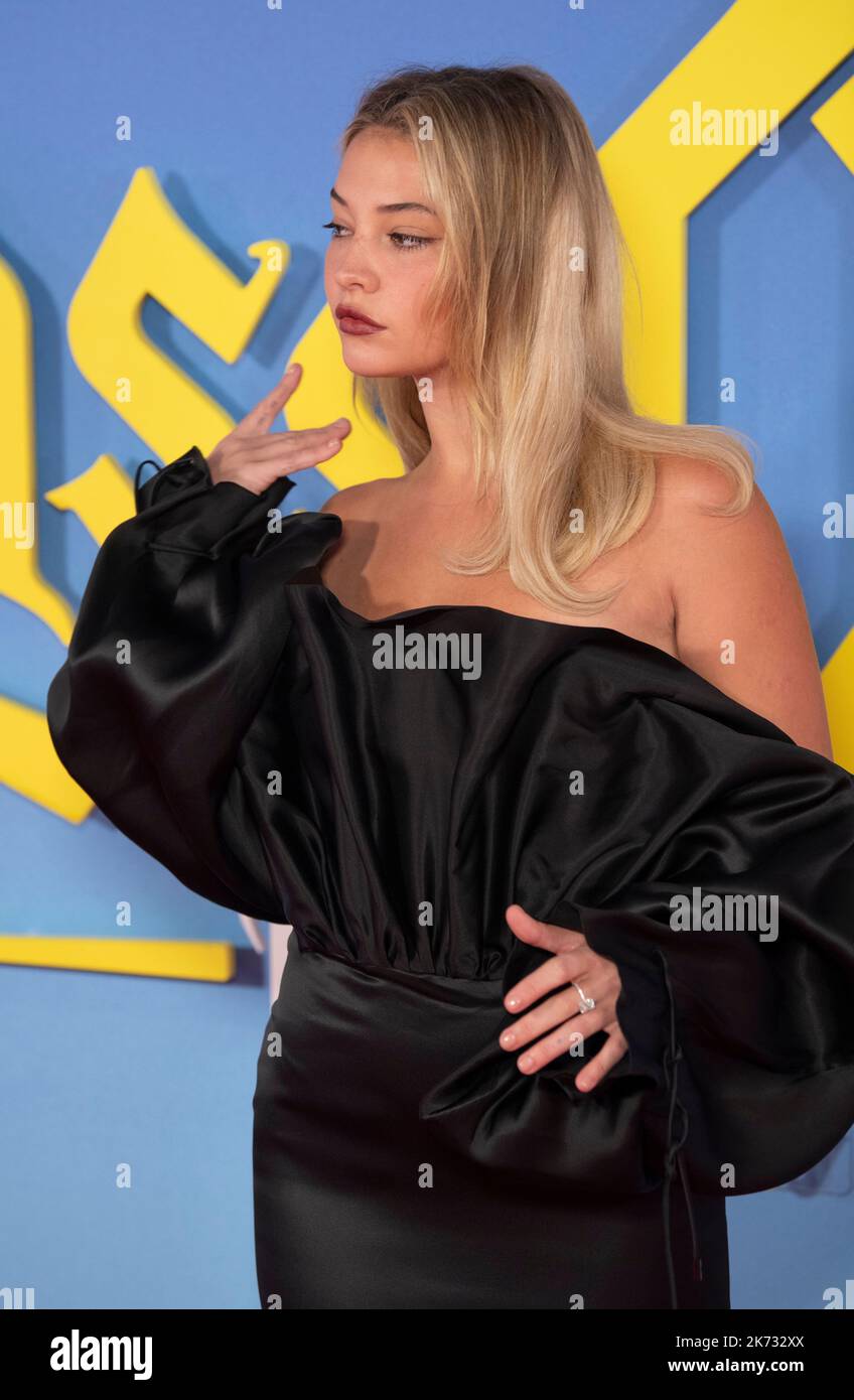 UK. 16th Oct, 2022. Madelyn Cline attends the "Glass Onion: A Knives ...