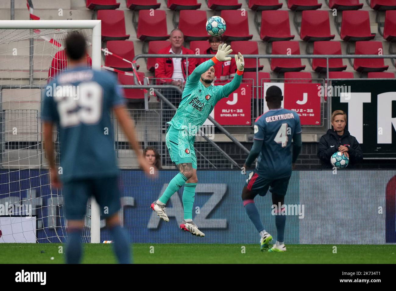 Alkmaar - goalkeeper Justin Bijlow of Feyenoord during the match ...