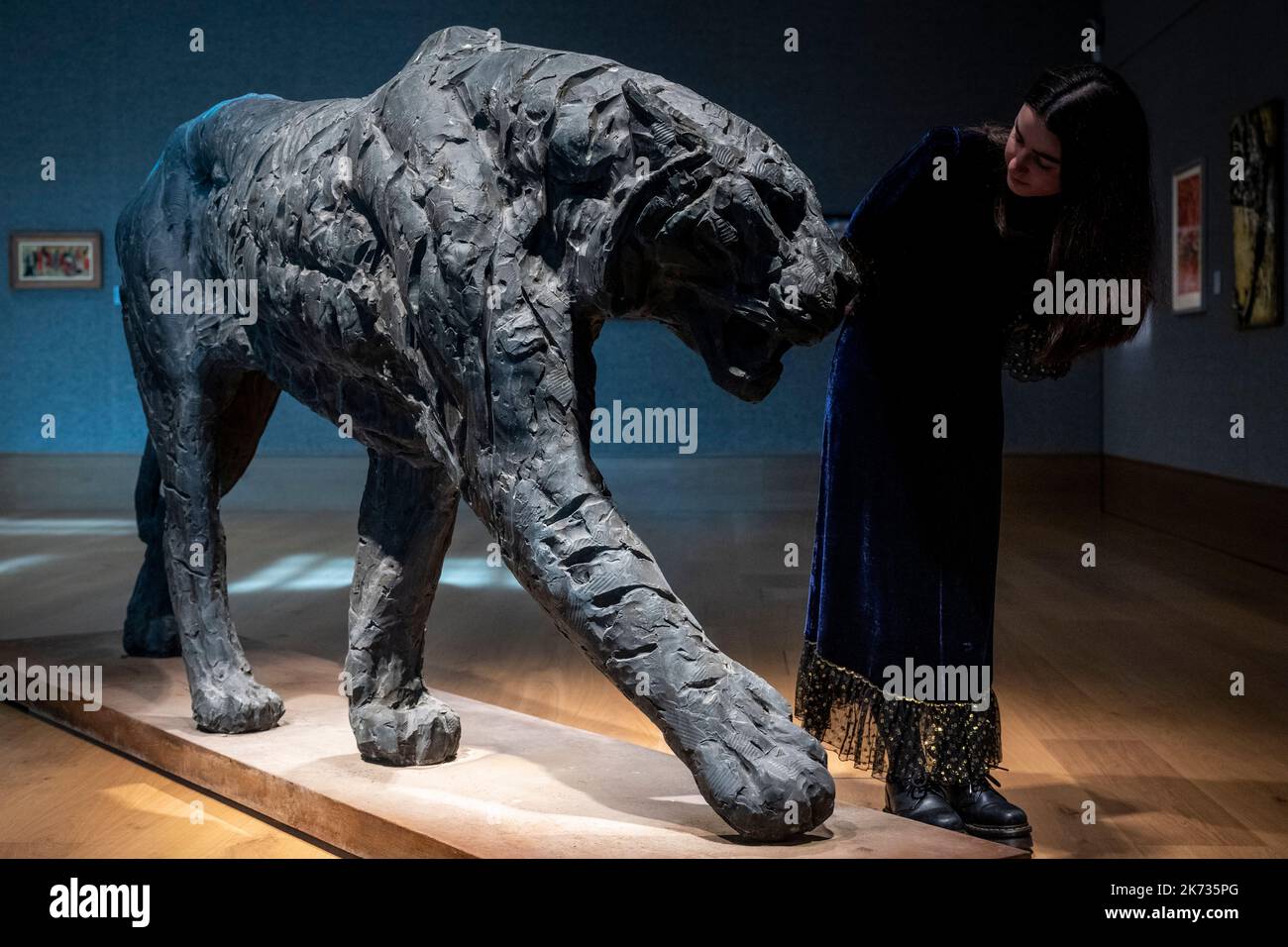 South african artist dylan lewis hi-res stock photography and images ...