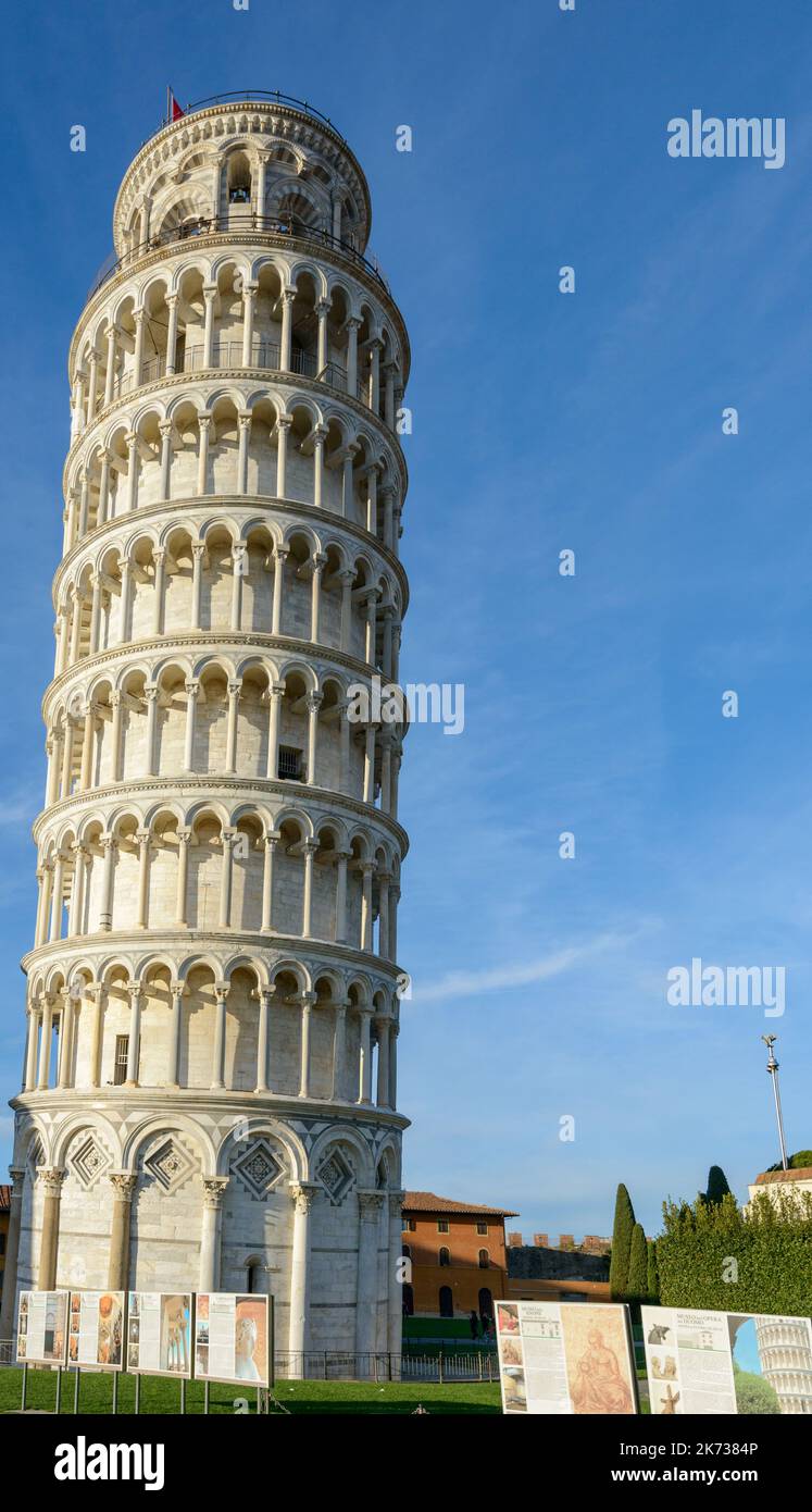 View of leaning Tower of Pisa Stock Photo - Alamy