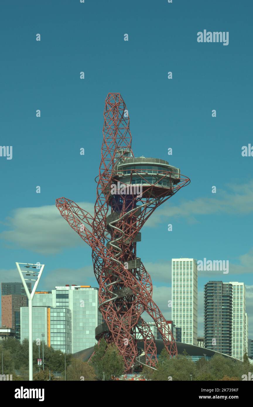 ArcelorMittal Orbit, Queen Elizabeth Olympic Park, Stratford, London ...