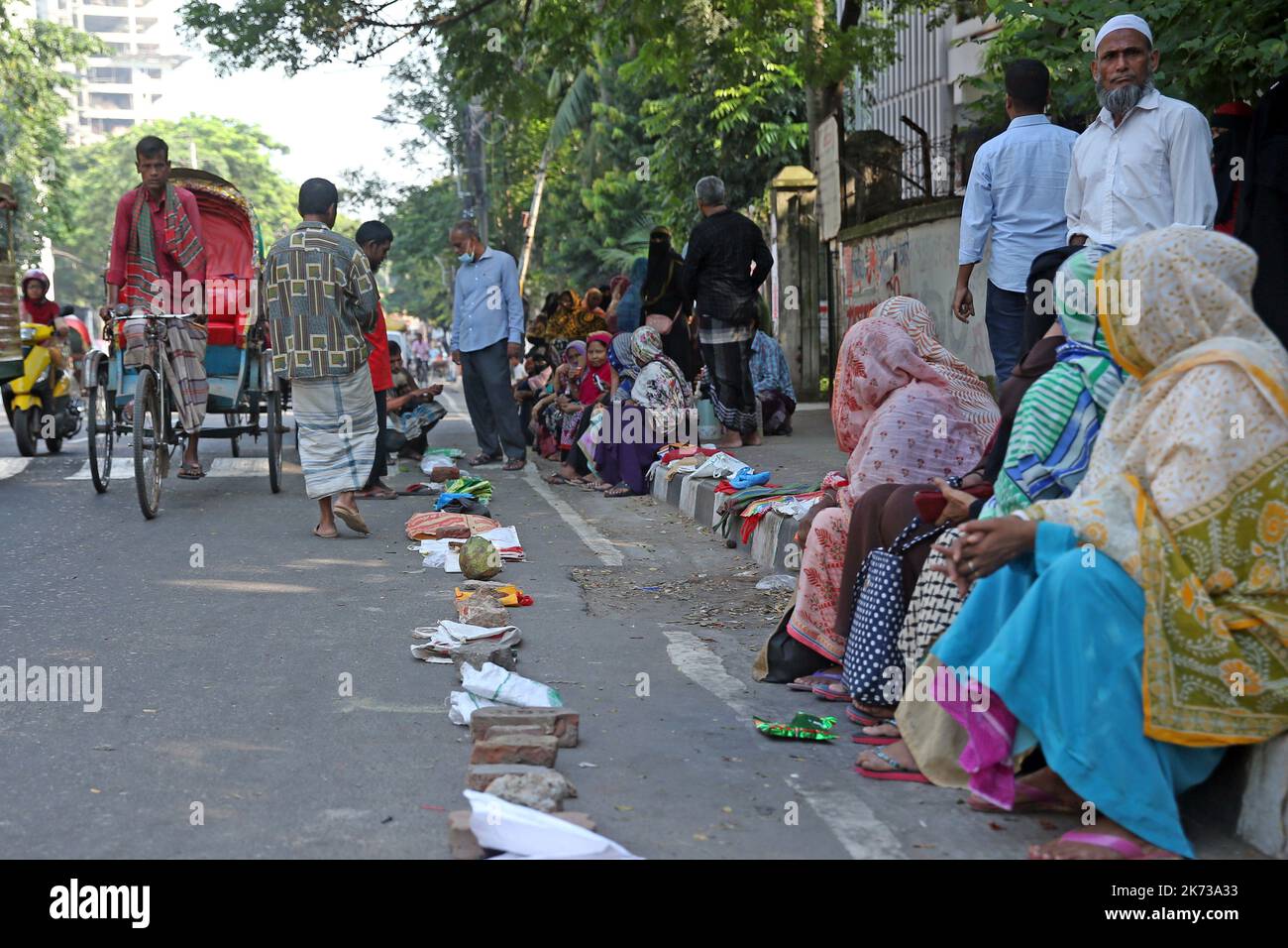 Middle class dhaka bangladesh hi-res stock photography and images - Alamy