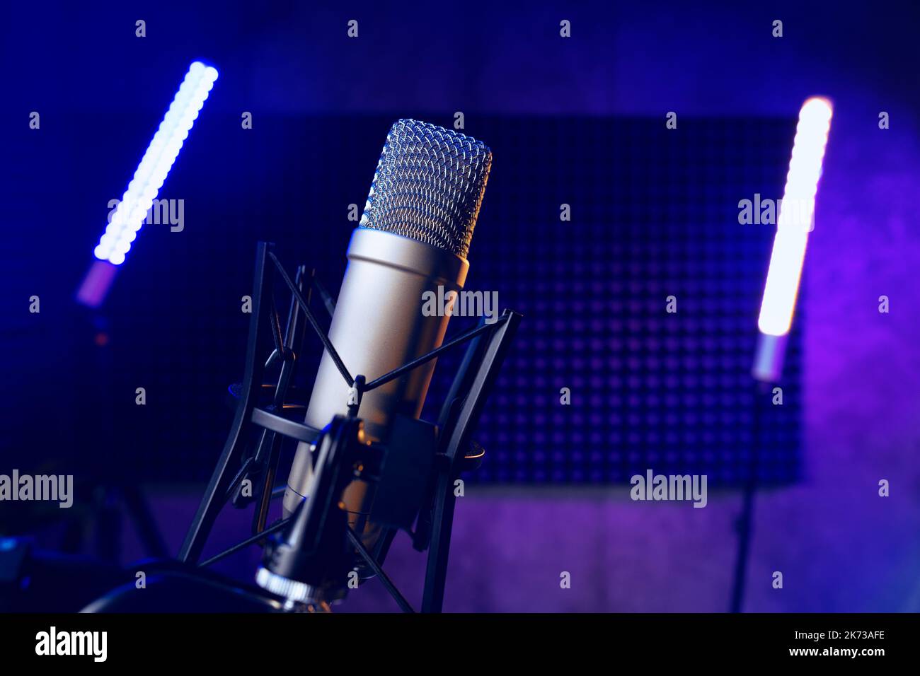Close up of professional microphone in recording studio Stock Photo - Alamy