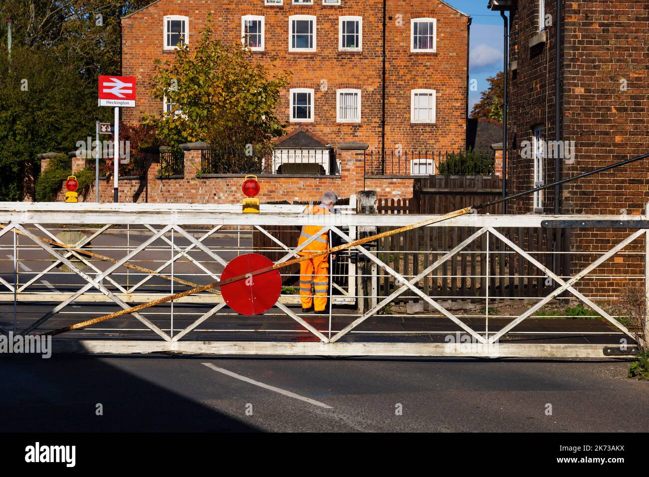Level crossing gates railway hi-res stock photography and images - Alamy