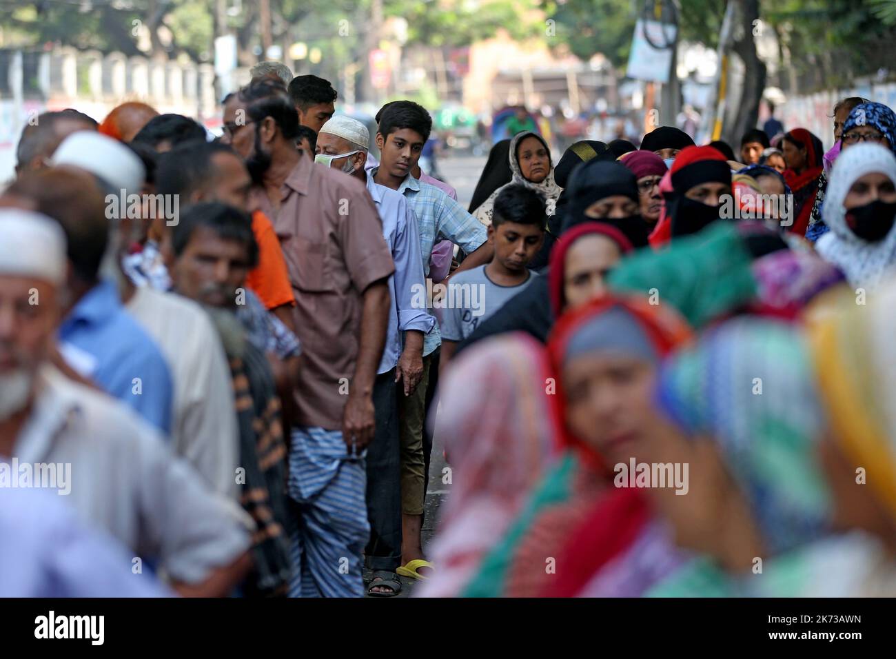 Unbridled rise in commodity prices in the lives of lower and middle ...