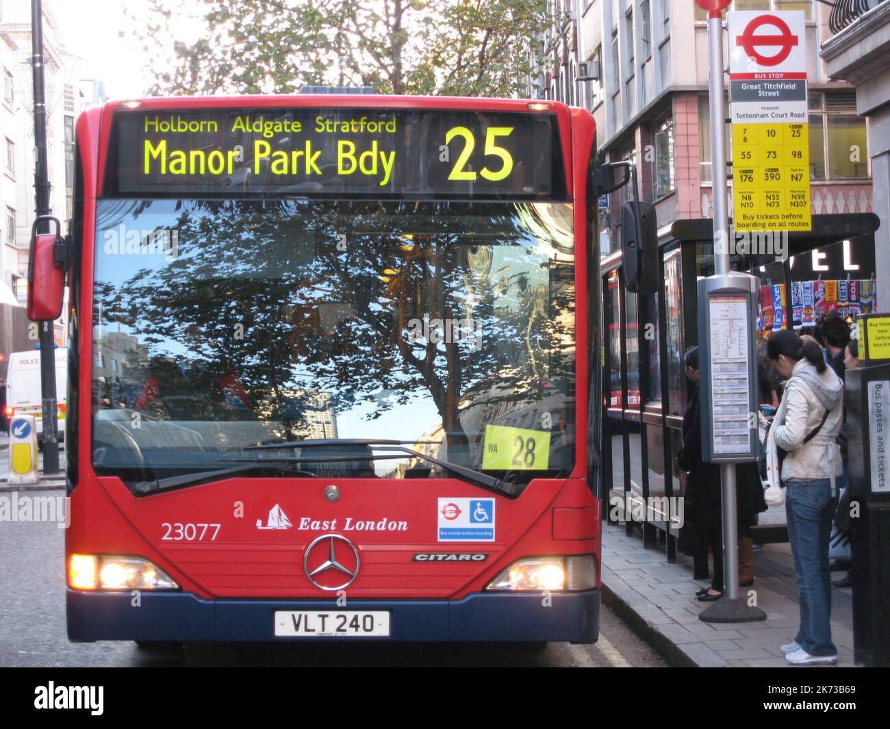 Mercedes Citaro Bendy Bus Stock Photo - Alamy