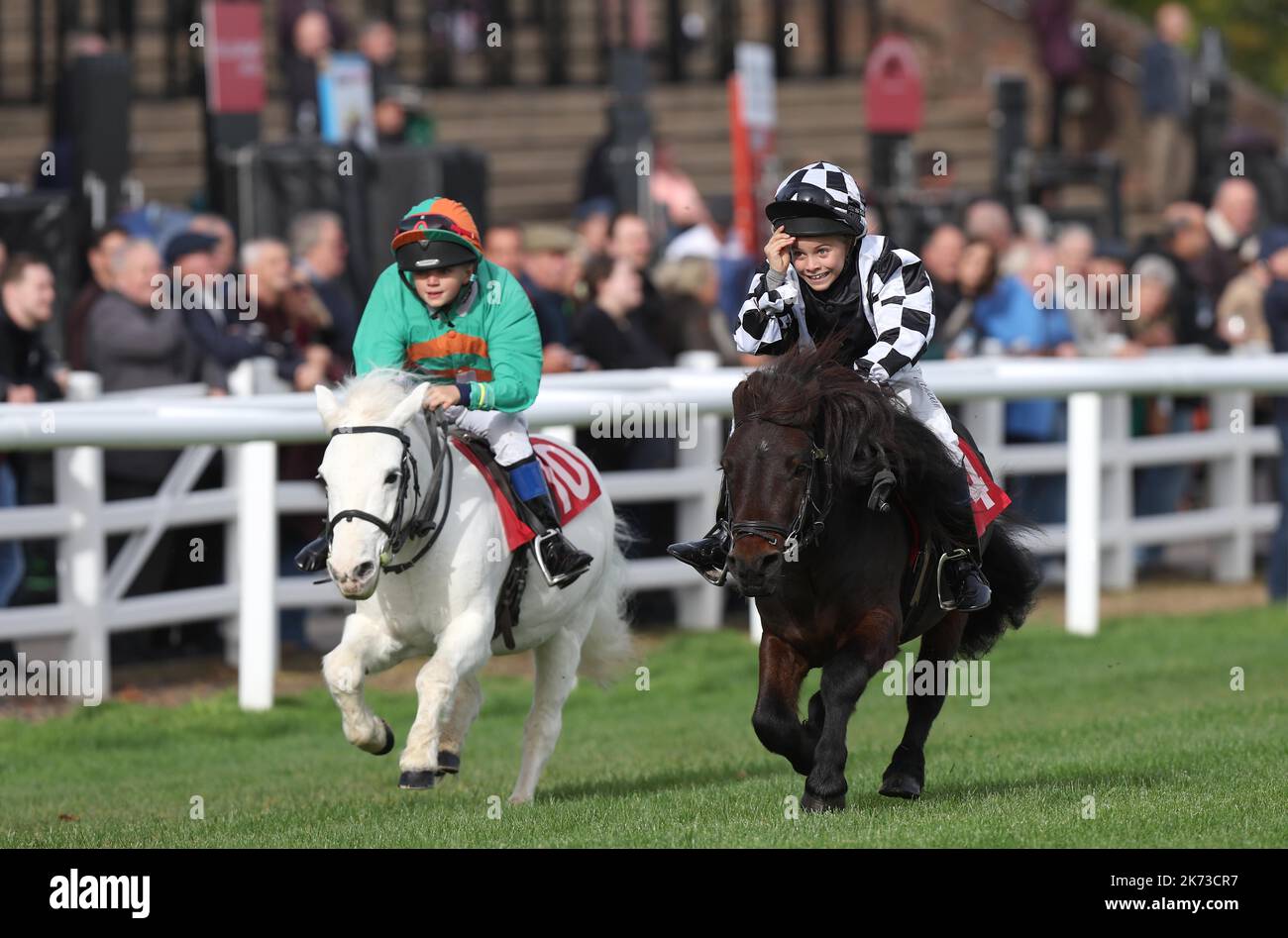 Live news & reportage Stock Photos & Images from Alamy