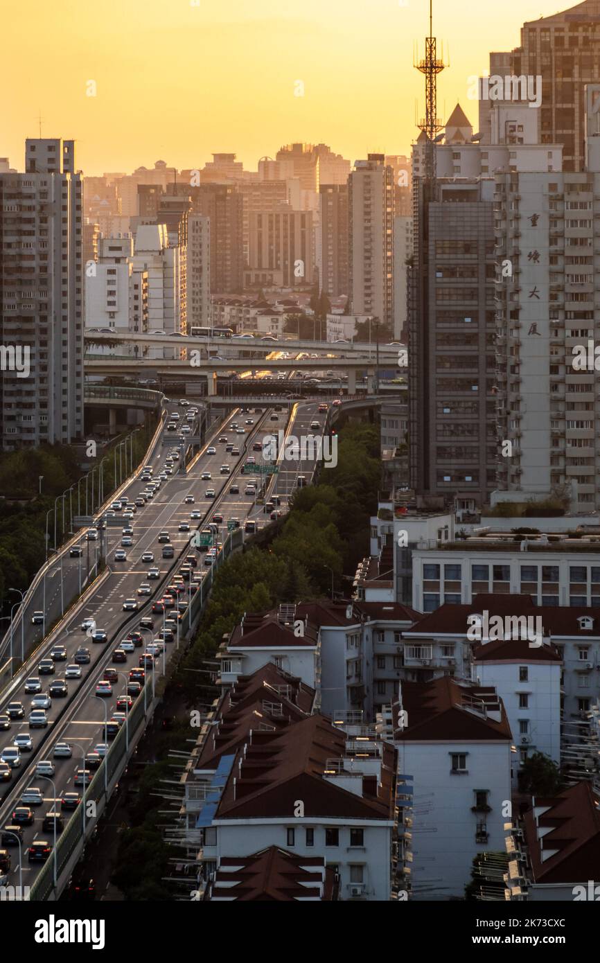 SHANGHAI, CHINA - OCTOBER 17, 2022 - Traffic flows on the elevated ...