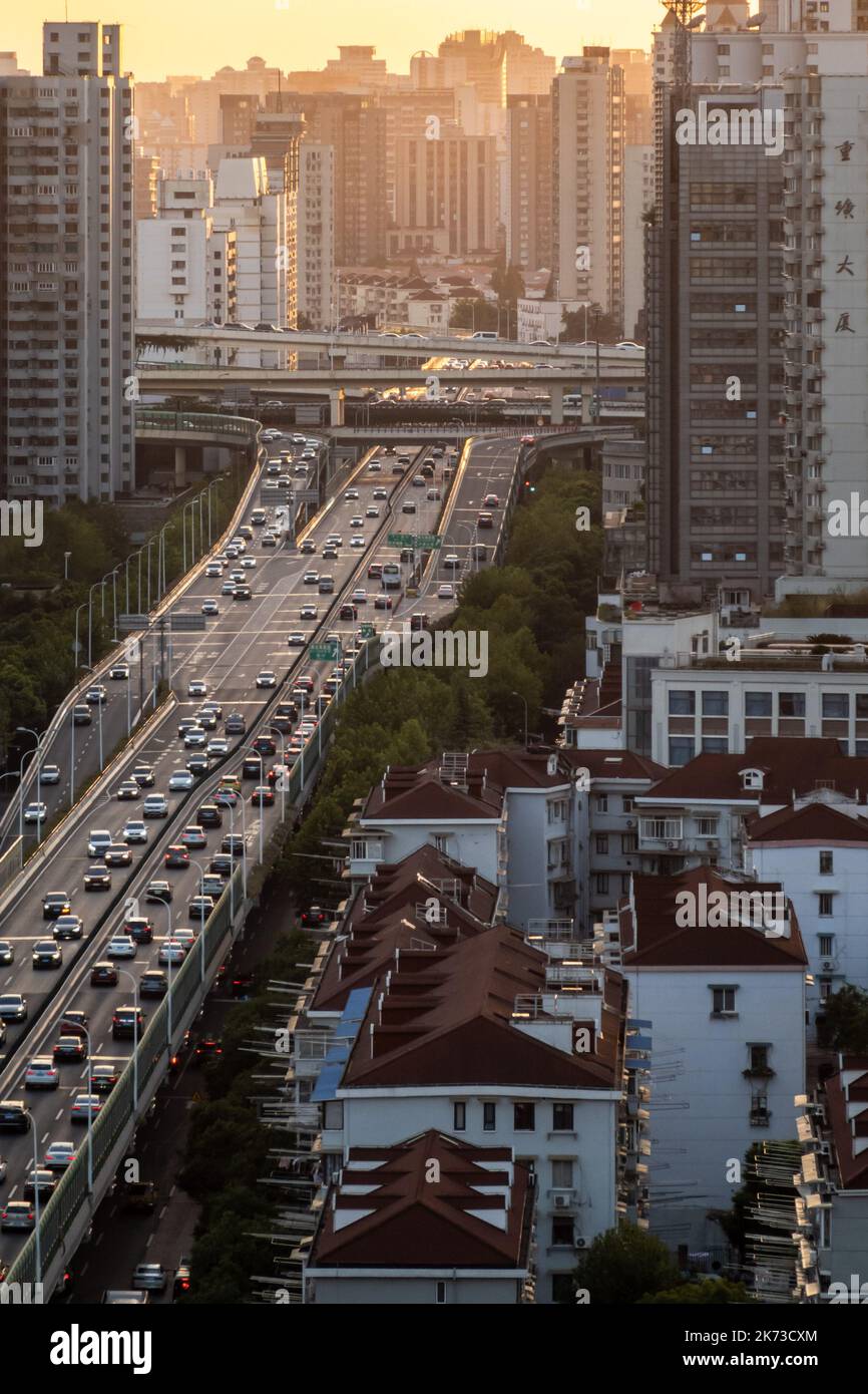 SHANGHAI, CHINA - OCTOBER 17, 2022 - Traffic flows on the elevated ...