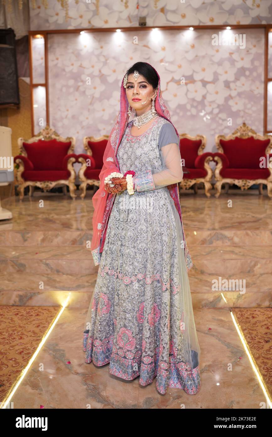 Bride at Pakistani wedding: Traditional Nikah ceremony in Karachi Stock ...