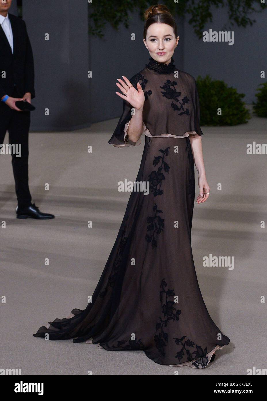 LOS ANGELES, CALIFORNIA, USA - OCTOBER 15: Kaitlyn Dever arrives at the ...
