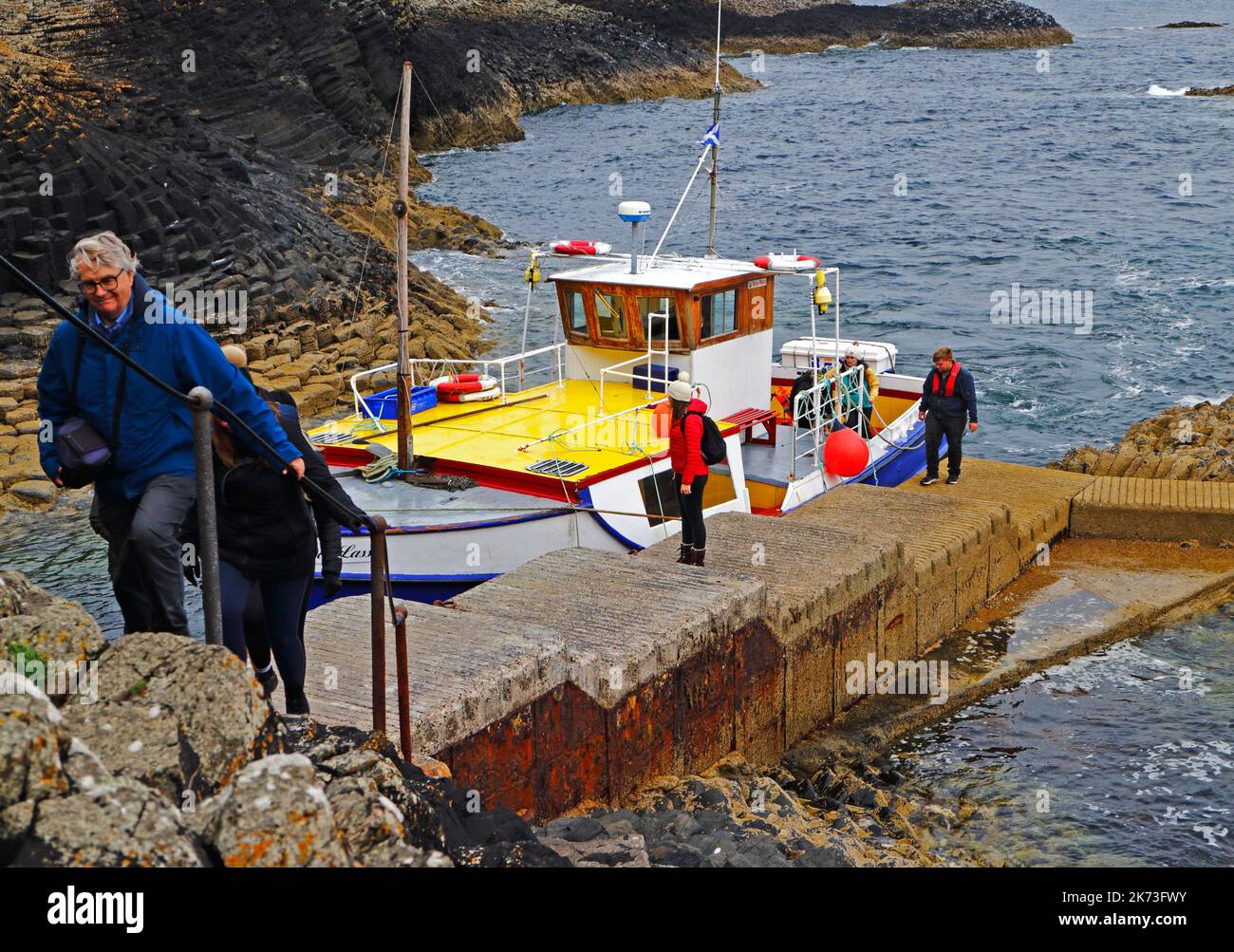 Access to fingals cave hi-res stock photography and images - Alamy