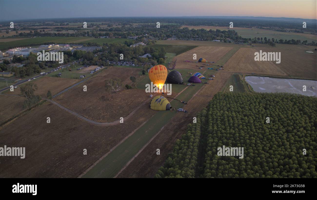 Milawa, VIC, Australia - 26-Mar-2022 - Hot Air Balloons at the King ...
