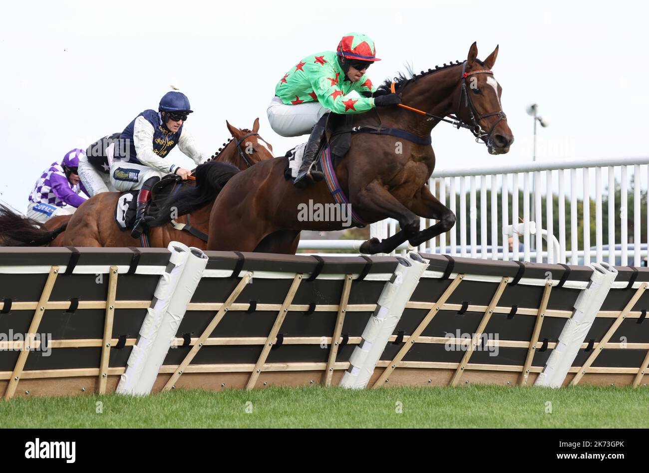 Plumpton, UK. 17th Oct, 2022. Paul O'Brian riding Alien Storm jumps the ...