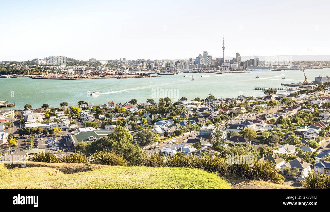 Breathtaking view of Auckland city skyline and bay gulf from Mount Victoria in Devonport area ...