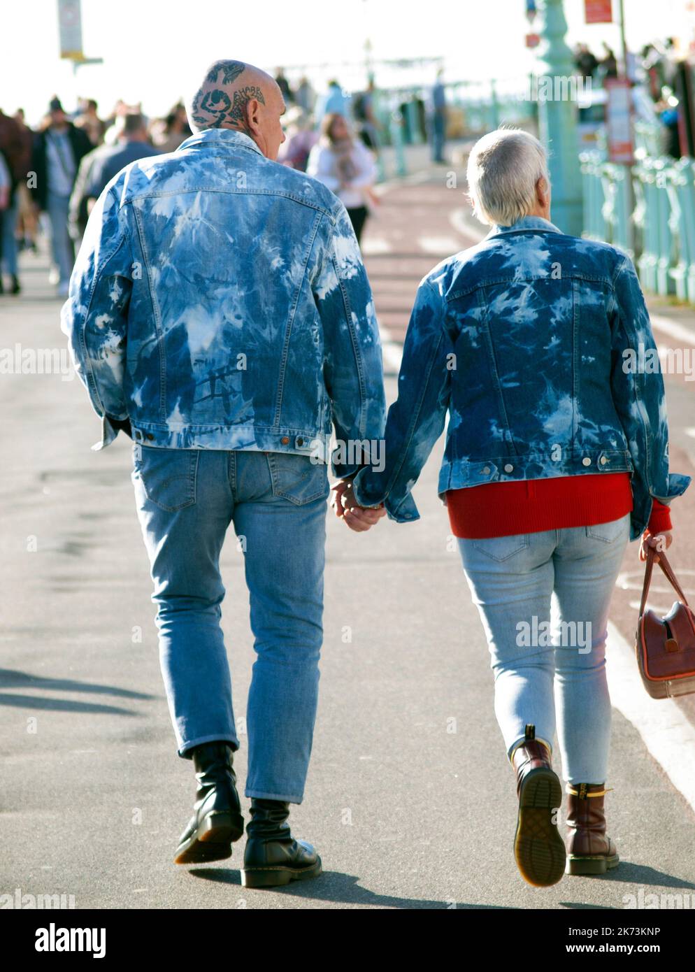 Brighton seafront skinheads hi-res stock photography and images - Alamy