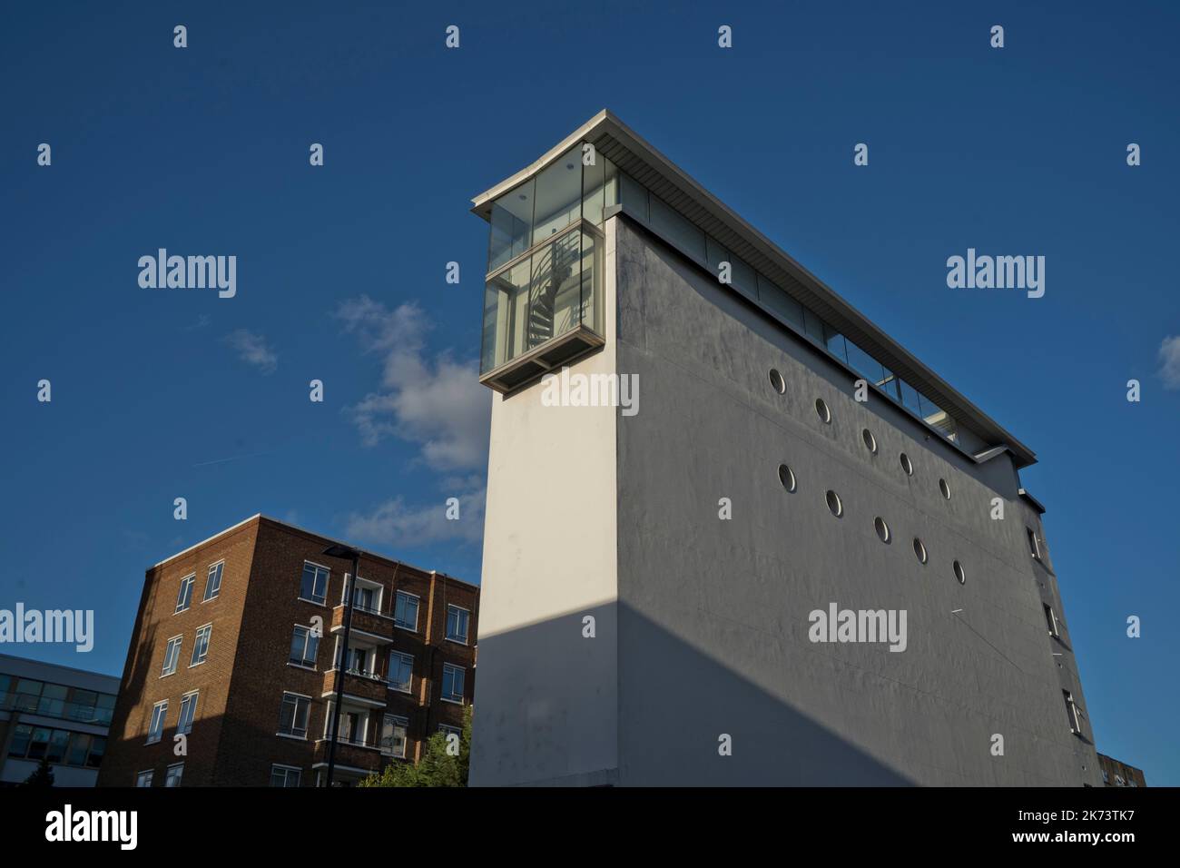 Views and aspects of social housing architecture around the Barbican ...