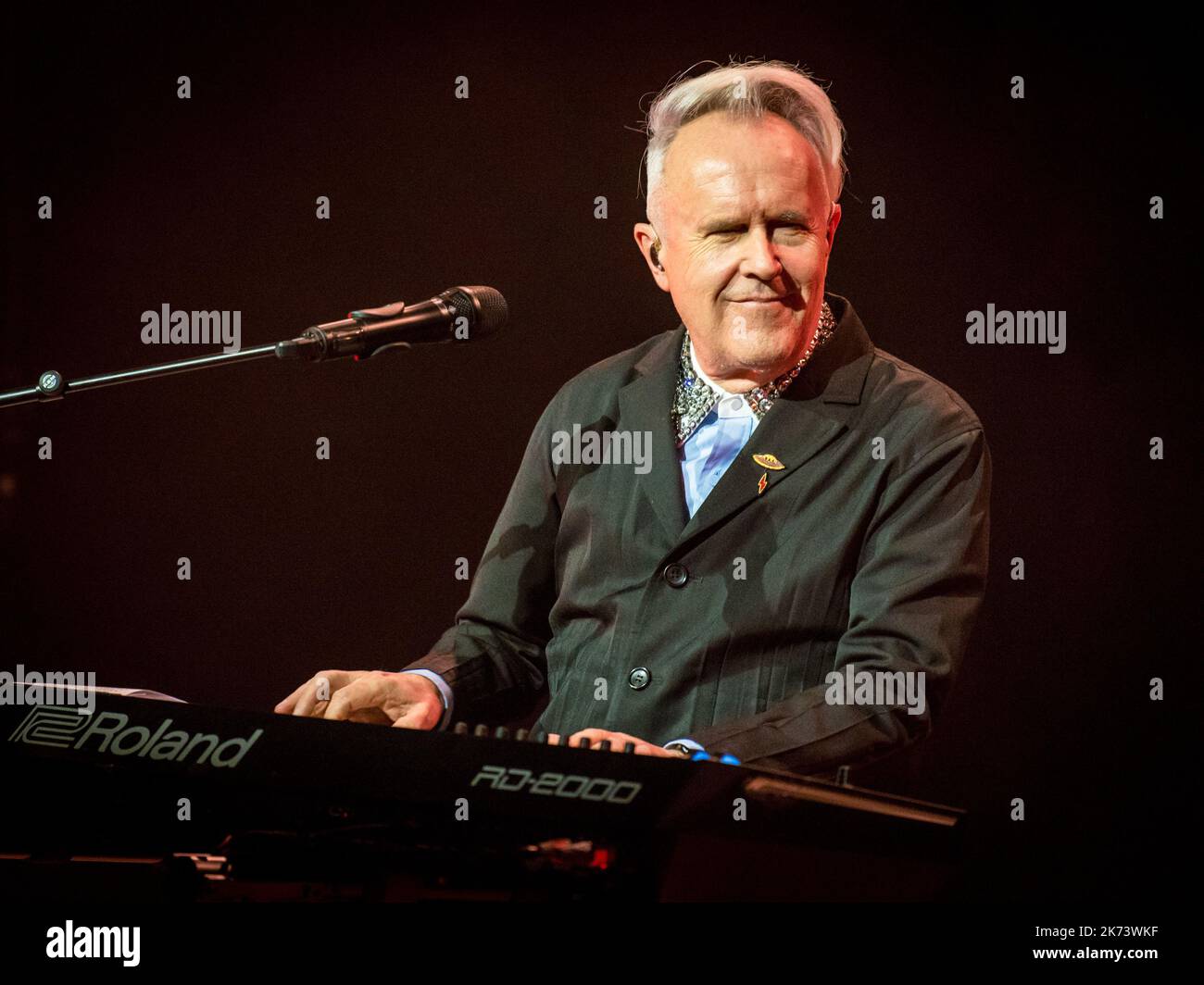 Howard jones singer hi-res stock photography and images - Alamy