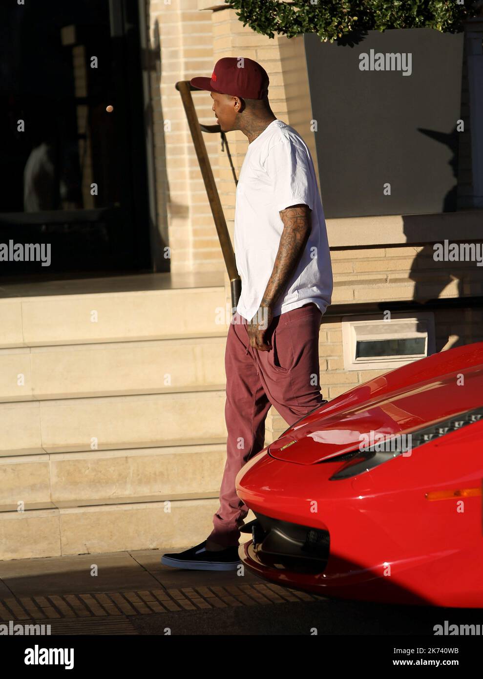 LOS ANGELES 08/12/2016 Rapper YG at Barneys New York in Beverly Hills ...