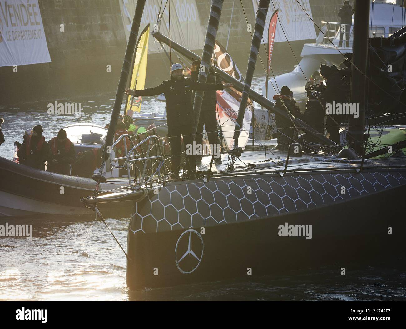 Sobles d Olonne January 19 2017The British sailor Alex Thomson finish ...