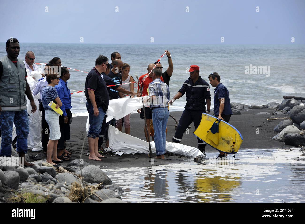 Reunion island shark hi-res stock photography and images - Alamy
