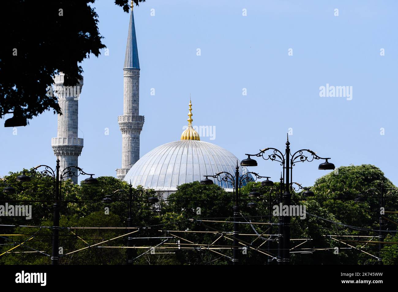 Dome of blue mosque hi-res stock photography and images - Alamy