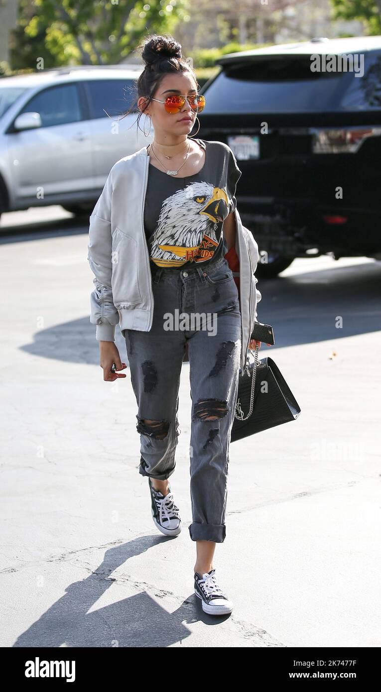 Madison Beer at Mauro's Cafe in West Hollywood Stock Photo - Alamy