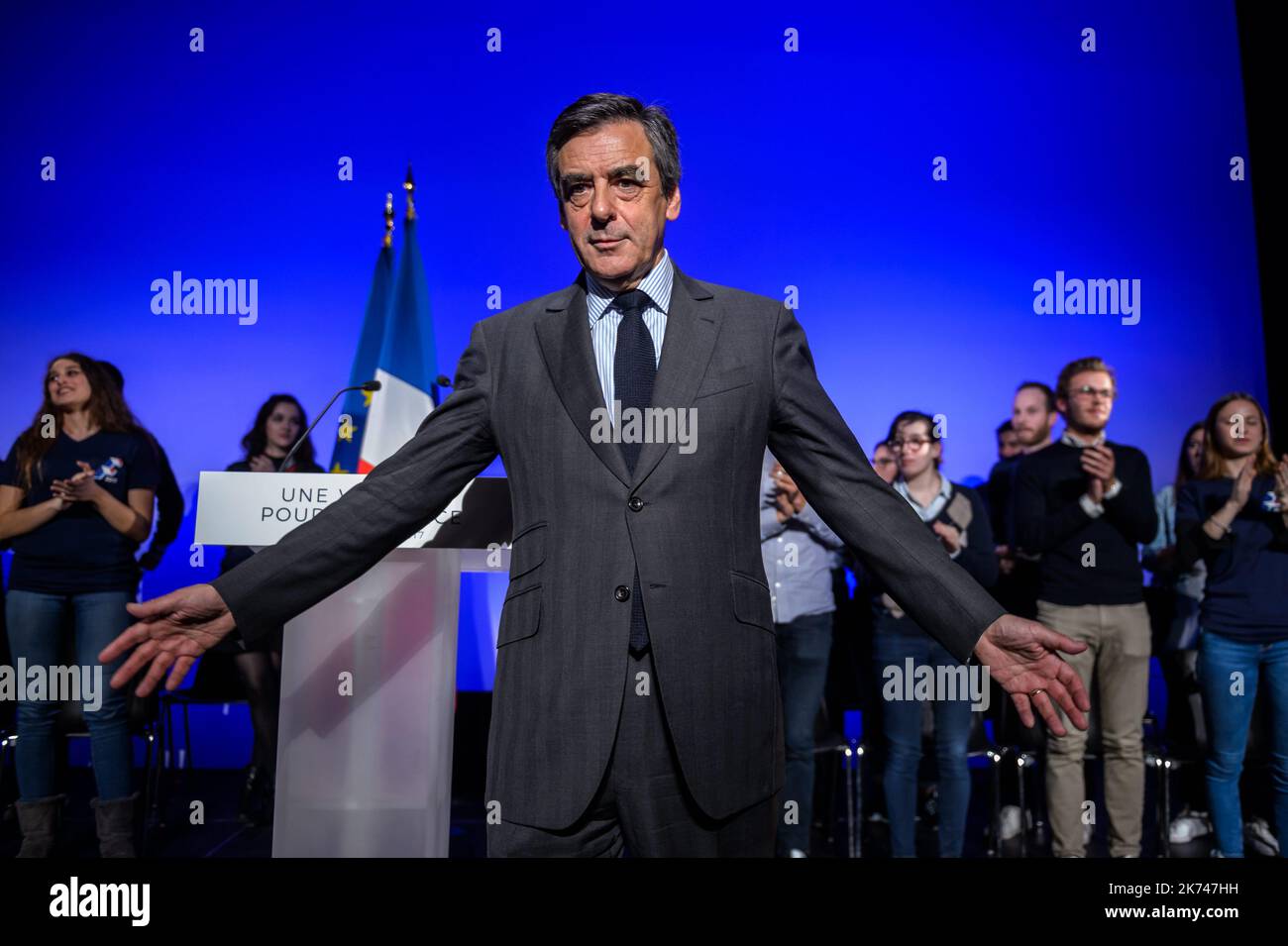 'Les Republicains' Right-wing party candidate for the 2017 French ...