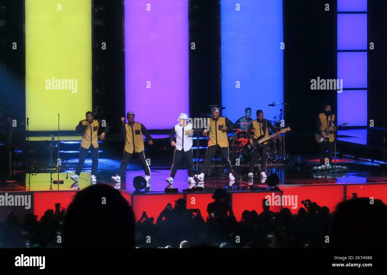 Bruno Mars in concert during his 24K Magic Tour in Paris, France Stock ...