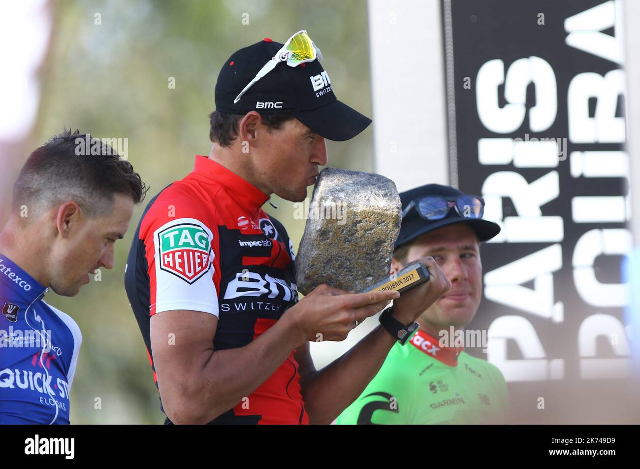 Paris roubaix podium hi-res stock photography and images - Alamy