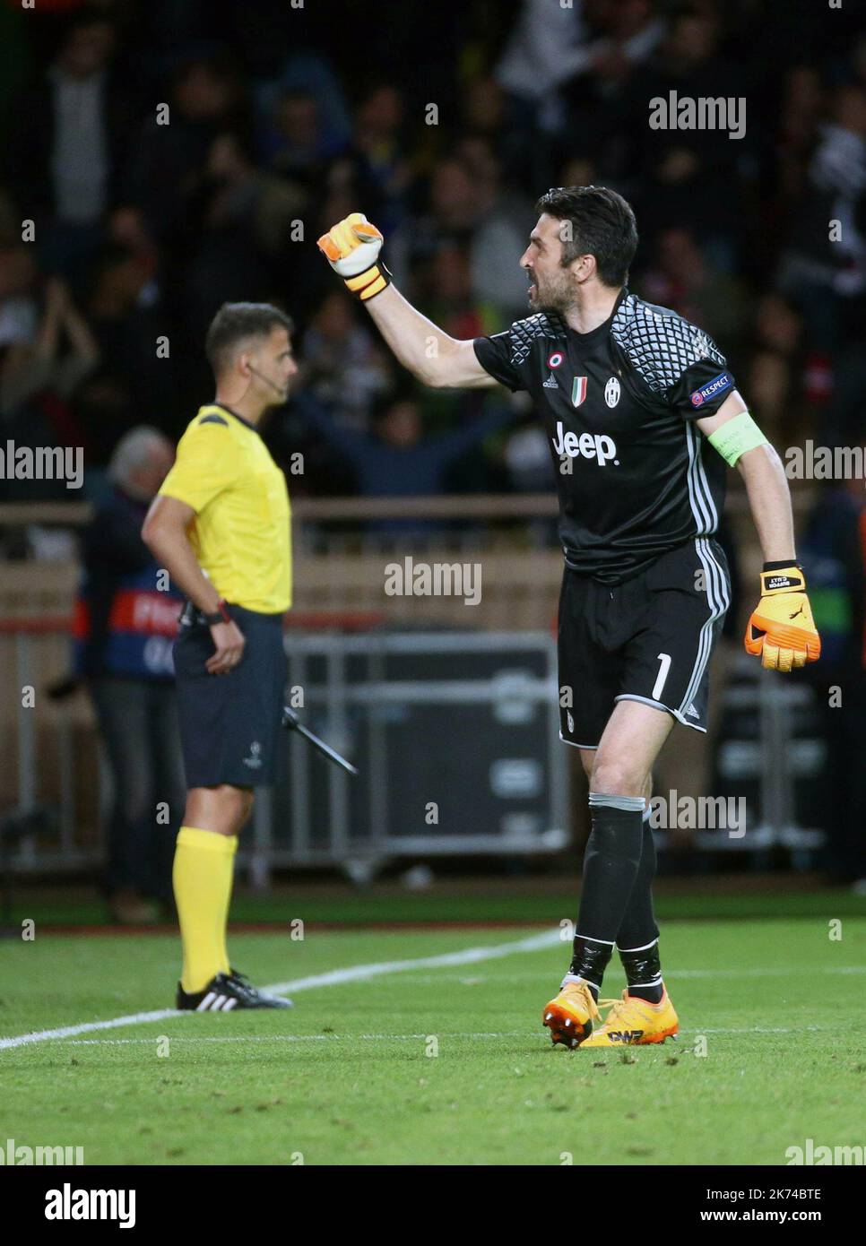 Gianluigi buffon save hi-res stock photography and images - Alamy