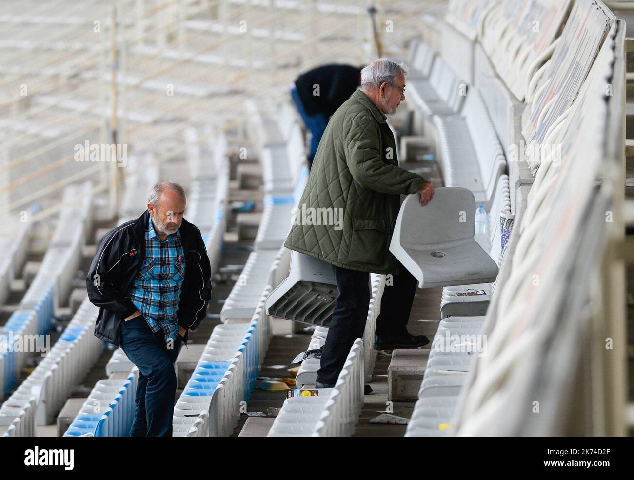 Before the renovation works, suscribers of Nantes Soccer club are ...