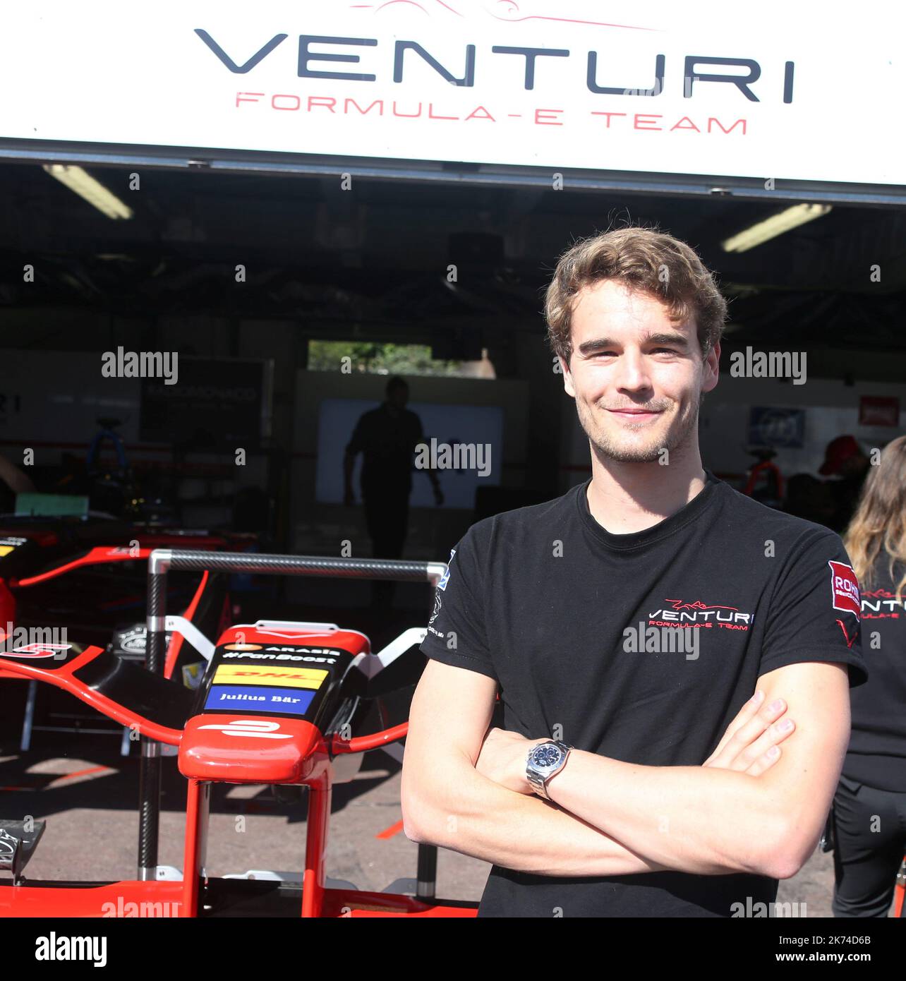 Portrait de Tom DILLMANN, pilote pour la team VENTURI a Paris Stock ...
