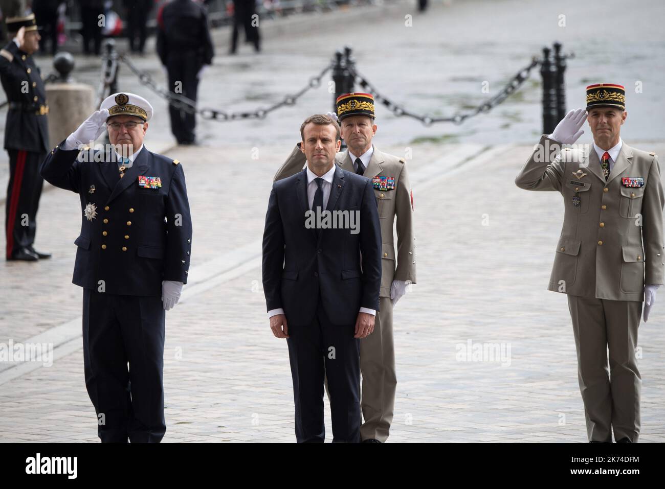 French president Emmanuel Macron commemorates the unknown soldier ...
