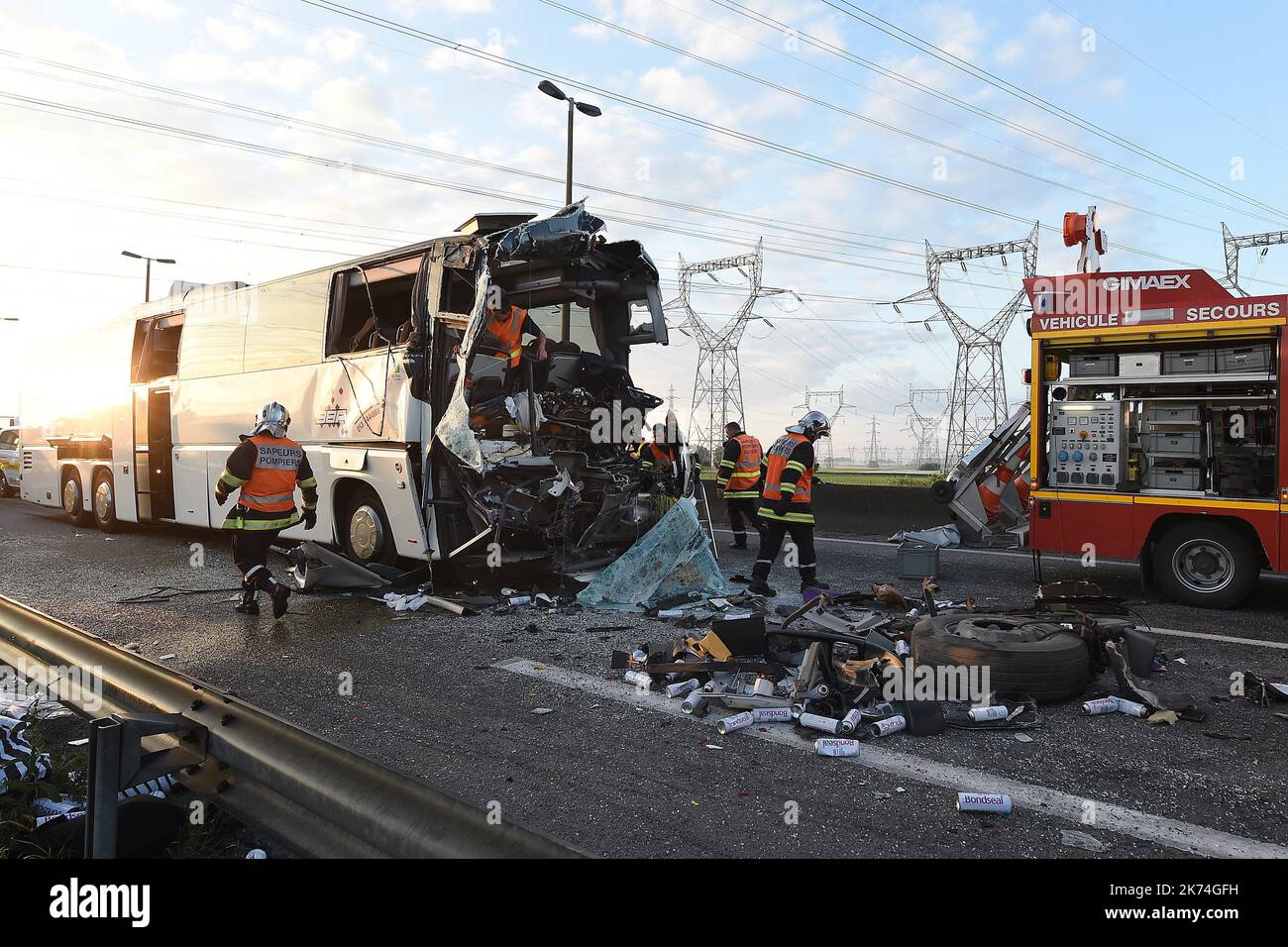 serious accident on A16 high speed motorway between Dutch school bus ...