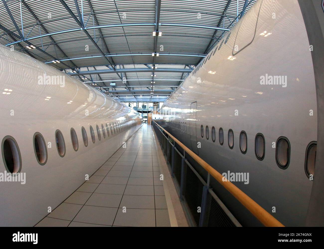 Before arriving in Nice in July 2017 for emirates - flight Nice Dubai ...