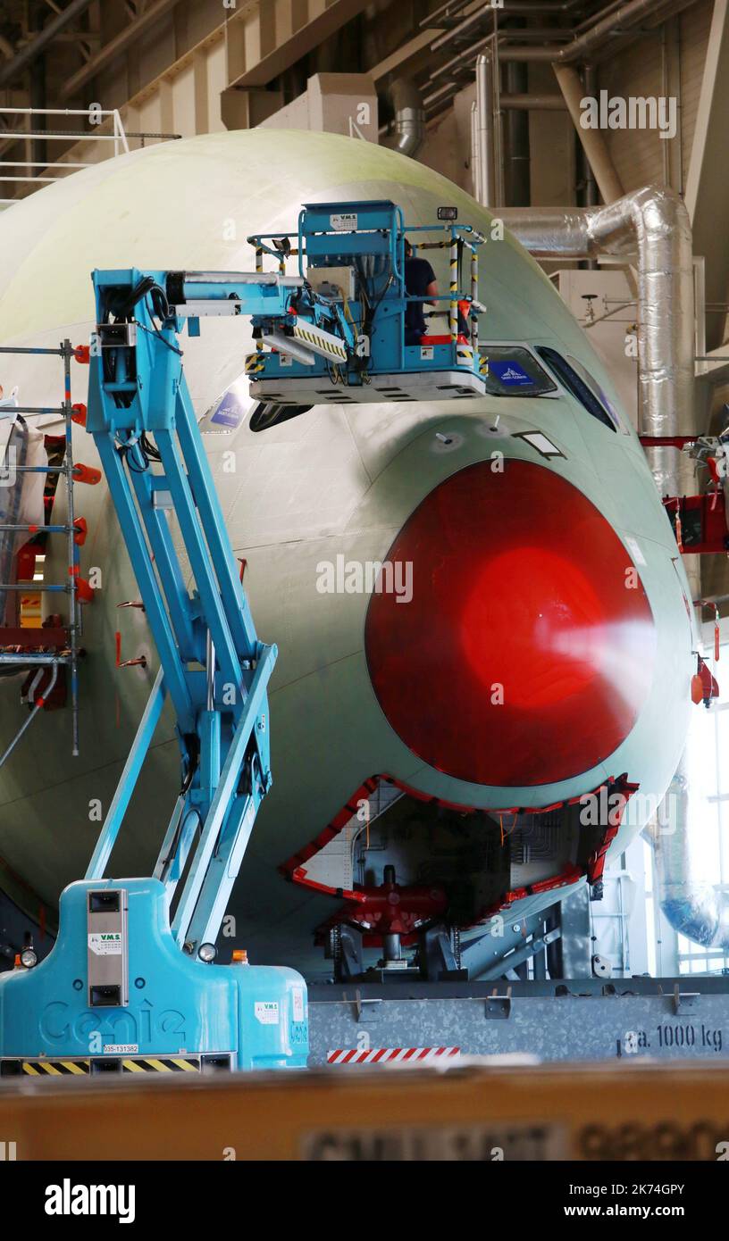 Before arriving in Nice in July 2017 for the company emirates - flight ...