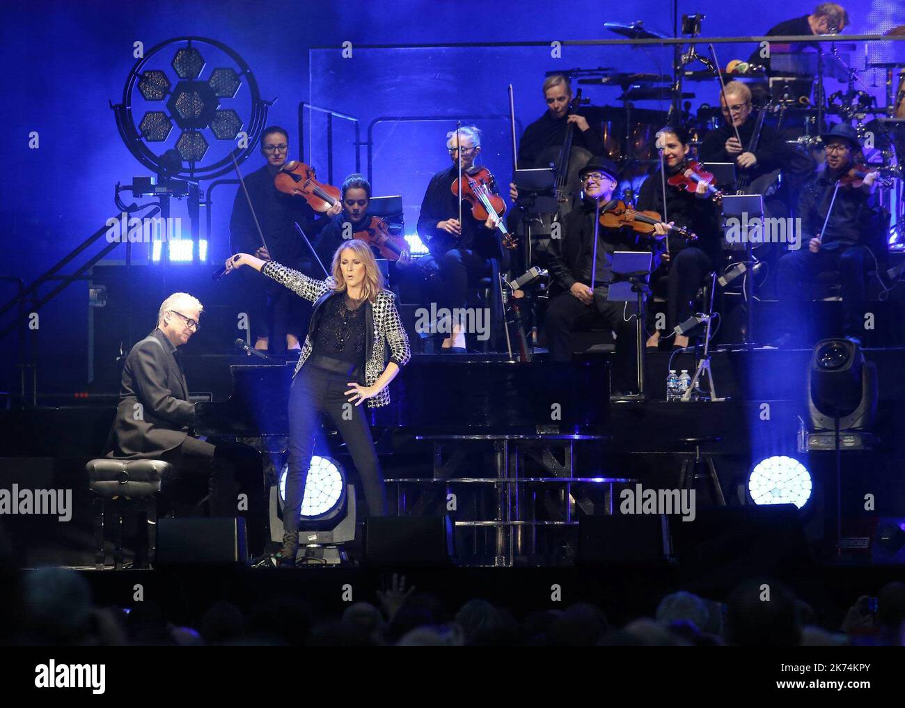 Celine dion performs in concert hi-res stock photography and images - Alamy