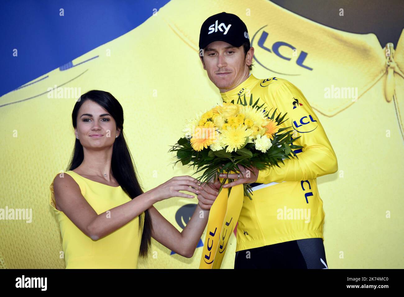 Thomas GERAINT conserve son maillot Jaune. PHOTO Alexandre MARCHI Stock ...