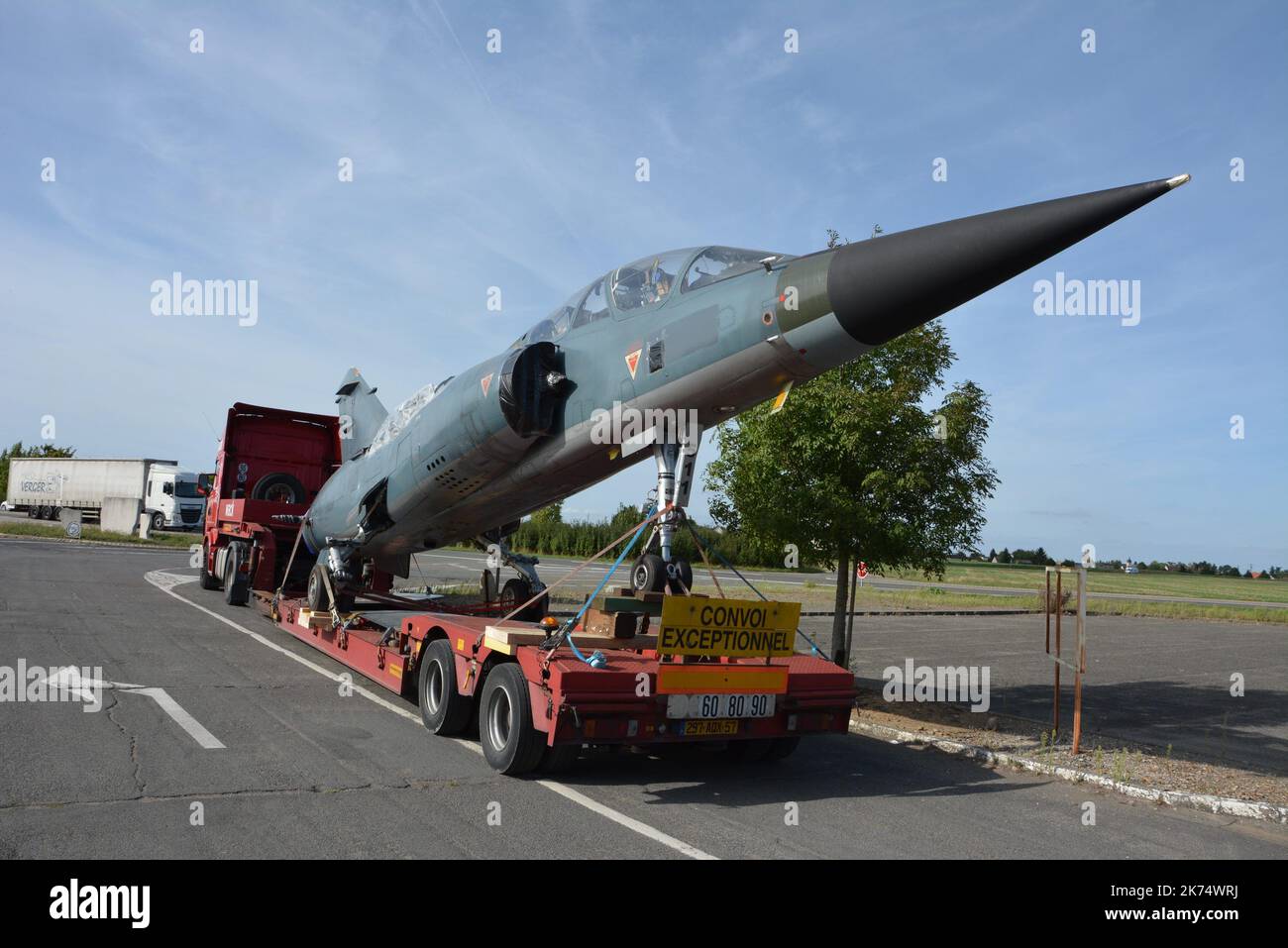 South african air force mirage hi-res stock photography and images - Alamy