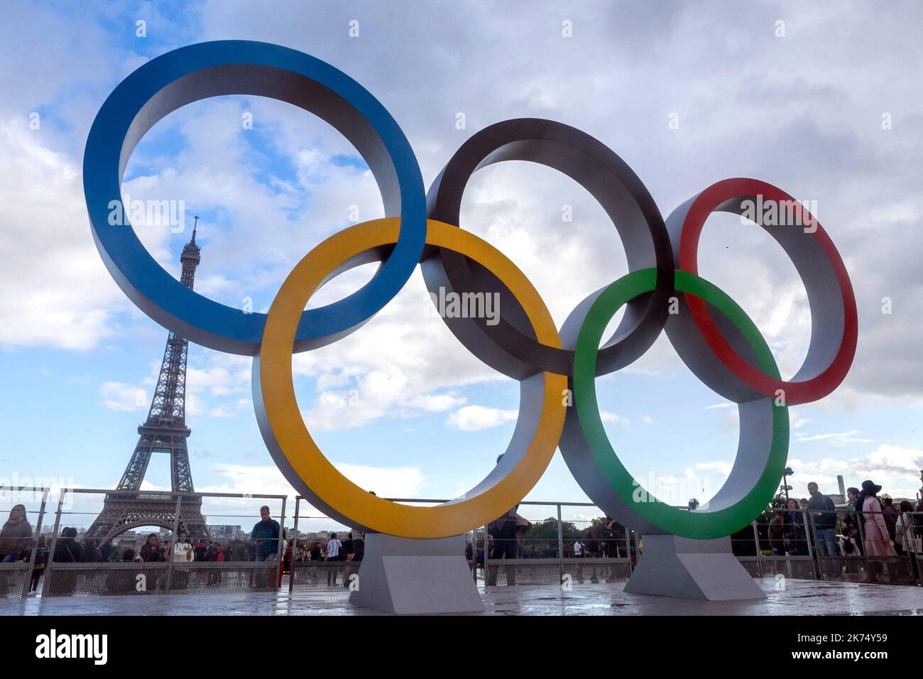 The Olympics Rings on the Trocadero Esplanade near the Eiffel Tower in ...