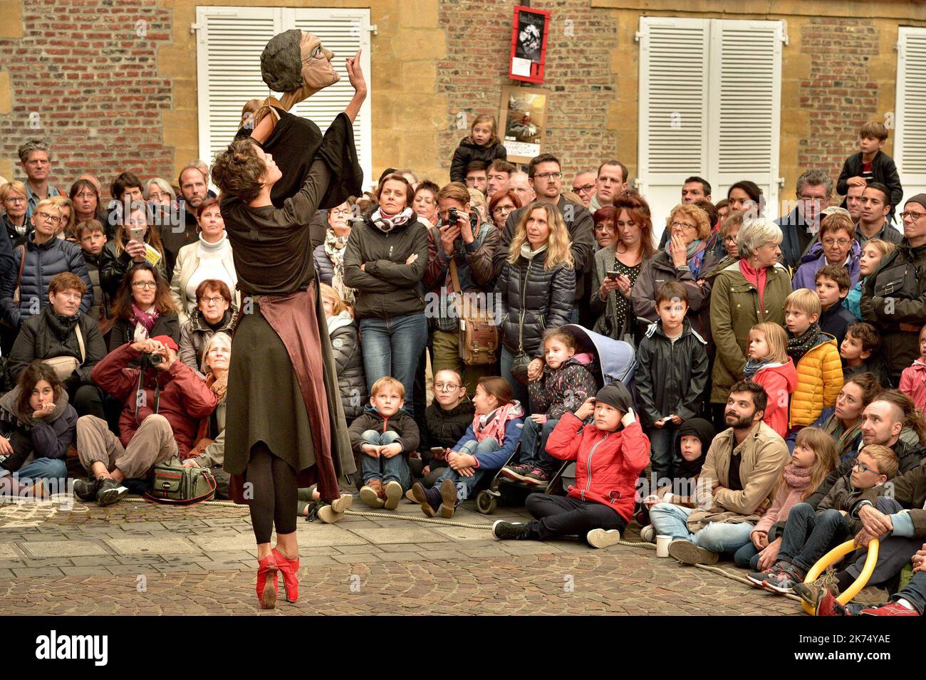 World puppet theatre festival hi-res stock photography and images - Alamy